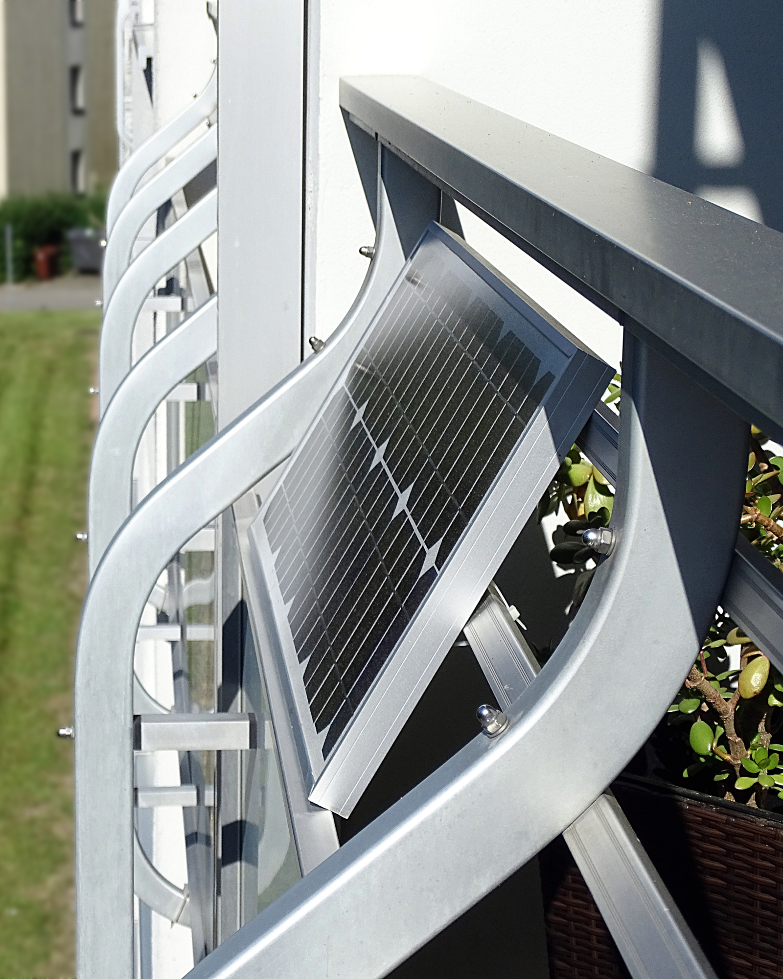 Balkon-PV-Anlagen | LEA LandesEnergieAgentur